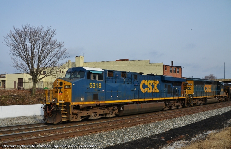 CSX 5318 & 4002